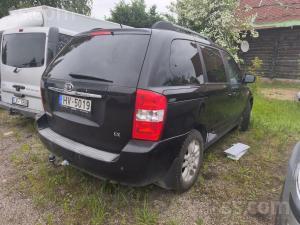 Черный Киа Карнивал 2008 в Рига, объемом двигателя 2.90 л и пробегом 283 тыс. км за 1200 €, фото 3 на AUTOMOTO.COM.LV