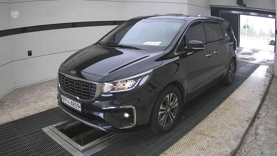 Черный Киа Карнивал 2019 в Каунас, объемом двигателя 2.20 л и пробегом 122 тыс. км за 15488 €, фото 1 на AUTOMOTO.COM.LV