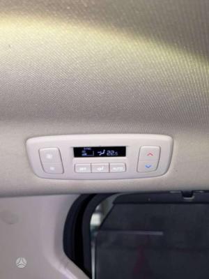 Black Kia Carnival 2021 in Vilnius, with an engine capacity of 2.15 L and mileage of 193 thousand km for 25000 €, photo 28 on AUTOMOTO.COM.LV