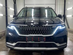 Black Kia Carnival 2021 in Vilnius, with an engine capacity of 2.20 L and mileage of 157 thousand km for 20400 €, photo 3 on AUTOMOTO.COM.LV