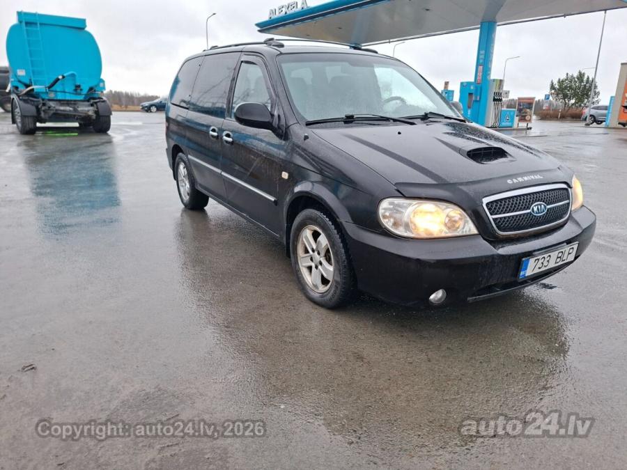 Melns Kia Carnival 2005 Tallina, ar dzinēja tilpumu 2.90 L un nobraukumu 215 tūkst. km par 999 €, foto 8 vietnē AUTOMOTO.COM.LV