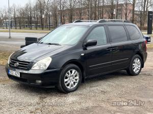 Black Kia Carnival 2007 in Narva, with an engine capacity of 2.90 L and mileage of 232 thousand km for 1499 €, photo  on AUTOMOTO.COM.LV