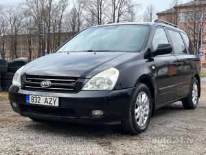 Black Kia Carnival 2007 in Narva, with an engine capacity of 2.90 L and mileage of 232 thousand km for 1499 €, photo 9 on AUTOMOTO.COM.LV