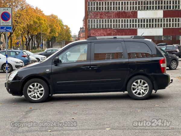 Melns Kia Carnival 2009 Narva, ar dzinēja tilpumu 2.90 L un nobraukumu 339 tūkst. km par 1499 €, foto 3 vietnē AUTOMOTO.COM.LV