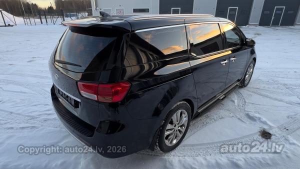 Melns Kia Carnival 2015 Tallina, ar dzinēja tilpumu 2.20 L un nobraukumu 180 tūkst. km par 19900 €, foto 4 vietnē AUTOMOTO.COM.LV