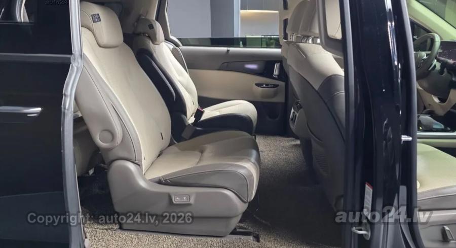 Melns Kia Carnival 2022 Tallina, ar dzinēja tilpumu 2.20 L un nobraukumu 82 tūkst. km par 38880 €, foto 14 vietnē AUTOMOTO.COM.LV