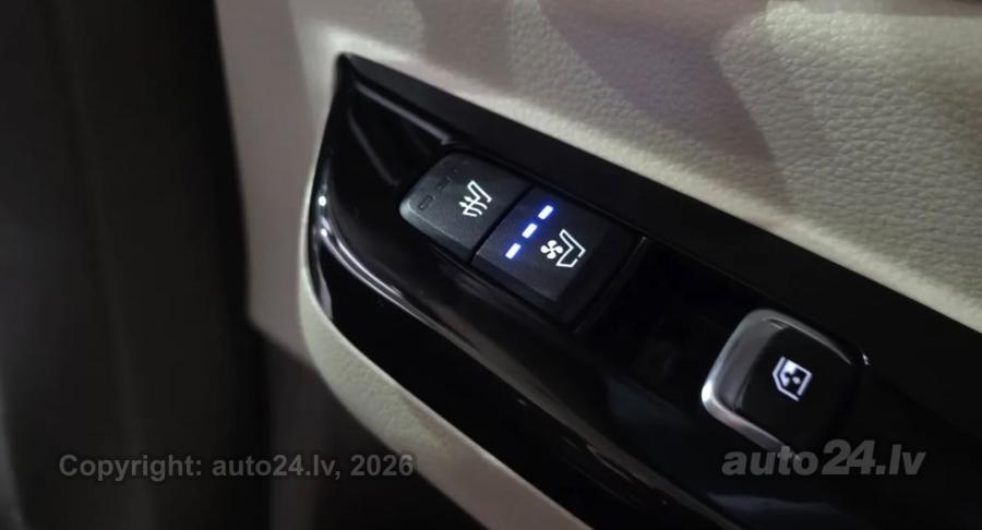 Melns Kia Carnival 2022 Tallina, ar dzinēja tilpumu 2.20 L un nobraukumu 82 tūkst. km par 38880 €, foto 15 vietnē AUTOMOTO.COM.LV