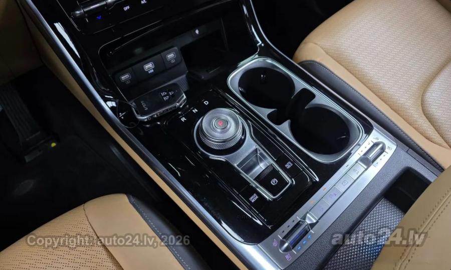 Melns Kia Carnival 2023 Tallina, ar dzinēja tilpumu 2.20 L un nobraukumu 110 tūkst. km par 38880 €, foto 10 vietnē AUTOMOTO.COM.LV