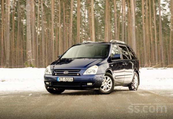 Zils Kia Carnival 2006 Rīga, ar dzinēja tilpumu 3.00 L un nobraukumu 294 tūkst. km par 2990 €, foto 4 vietnē AUTOMOTO.COM.LV