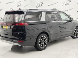 Kia Carnival 2021 in Vilnius, with an engine capacity of 2.15 L and mileage of 140 thousand km for 26500 €, photo 3 on AUTOMOTO.COM.LV