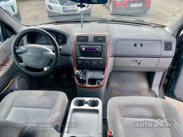 Zaļš Kia Carnival 2002 Tallina, ar dzinēja tilpumu 2.90 L un nobraukumu 170 tūkst. km par 1850 €, foto 10 vietnē AUTOMOTO.COM.LV