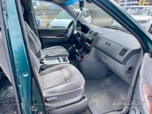 Green Kia Carnival 2002 in Tallinn, with an engine capacity of 2.90 L and mileage of 170 thousand km for 1850 €, photo 12 on AUTOMOTO.COM.LV