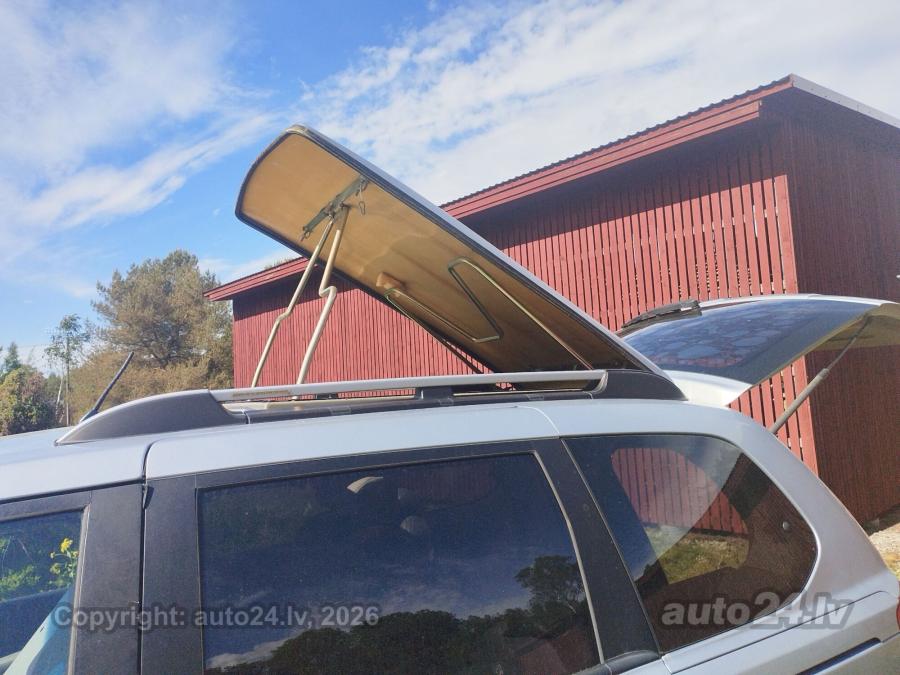 Pelēks Kia Carnival 2006 Rapla, ar dzinēja tilpumu 2.90 L un nobraukumu 0 tūkst. km par 650 €, foto 5 vietnē AUTOMOTO.COM.LV