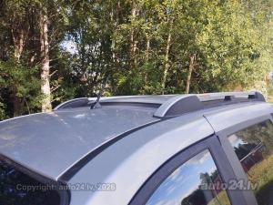 Pelēks Kia Carnival 2006 Rapla, ar dzinēja tilpumu 2.90 L un nobraukumu 0 tūkst. km par 650 €, foto 18 vietnē AUTOMOTO.COM.LV