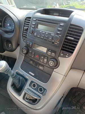 Серый Киа Карнивал 2007 в Пярну, объемом двигателя 2.90 л и пробегом 263 тыс. км за 1100 €, фото 9 на AUTOMOTO.COM.LV