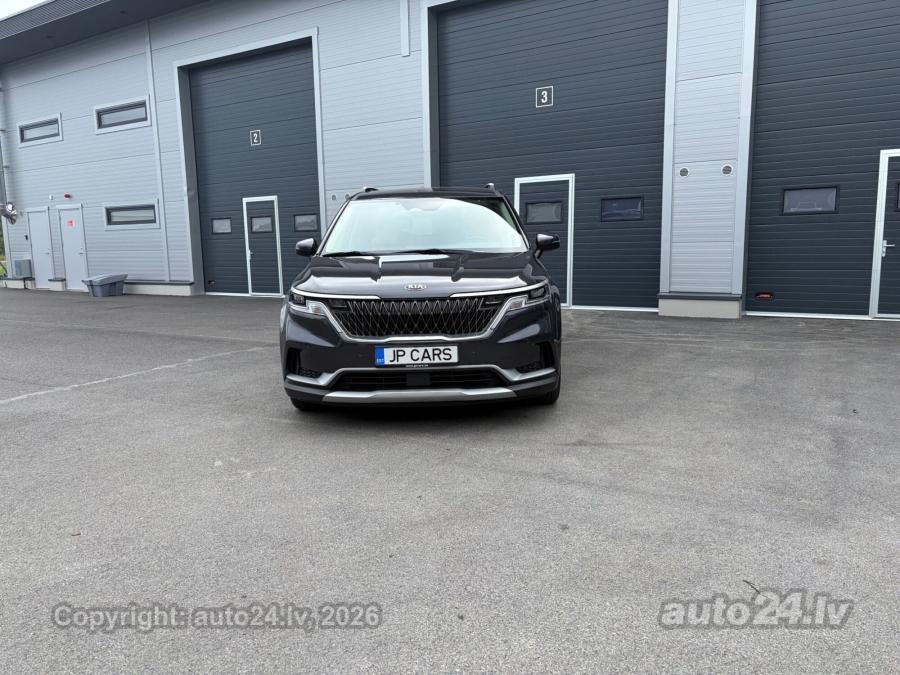 Pelēks Kia Carnival 2020 Tallina, ar dzinēja tilpumu 2.20 L un nobraukumu 107 tūkst. km par 28900 €, foto 3 vietnē AUTOMOTO.COM.LV