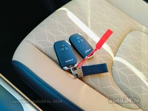 Серый Киа Карнивал 2022 в Таллин, объемом двигателя 2.20 л и пробегом 184 тыс. км за 28800 €, фото 13 на AUTOMOTO.COM.LV