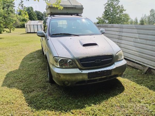 Kia Carnival 2006 in Riga, with an engine capacity of 2.90 L and mileage of 0 thousand km for 550 €, photo 3 on AUTOMOTO.COM.LV