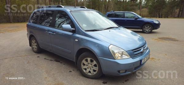 Kia Carnival 2007 in Riga, with an engine capacity of 2.90 L and mileage of 278 thousand km for 1800 €, photo 8 on AUTOMOTO.COM.LV