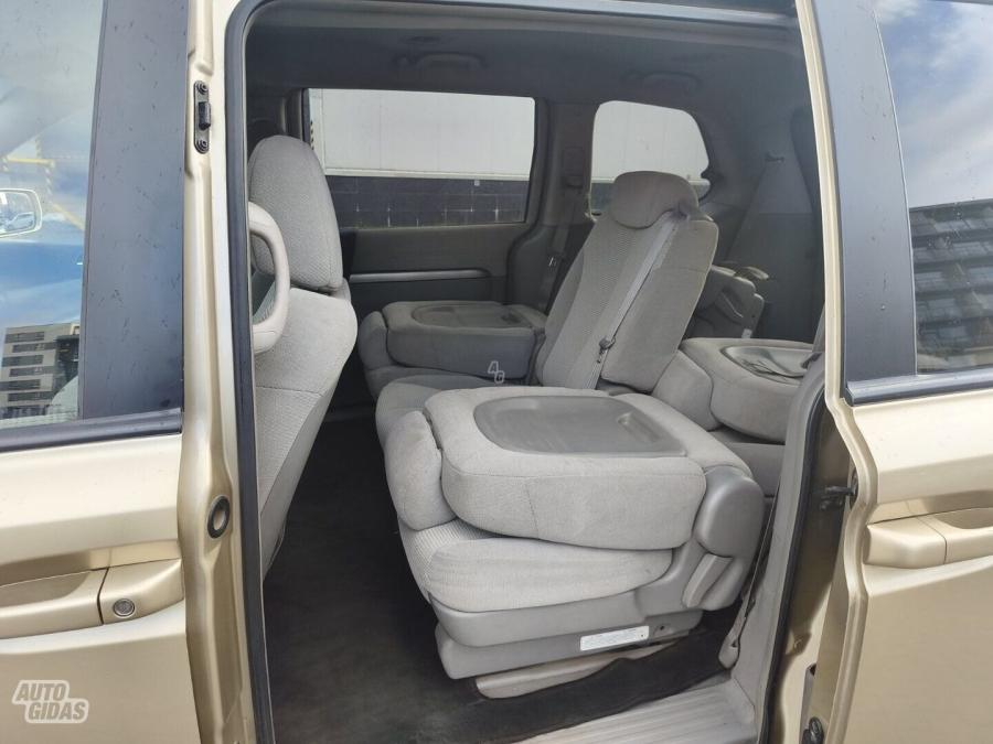 Kia Carnival 2007 Viļņa, ar dzinēja tilpumu 2.80 L un nobraukumu 269 tūkst. km par 999 €, foto 9 vietnē AUTOMOTO.COM.LV