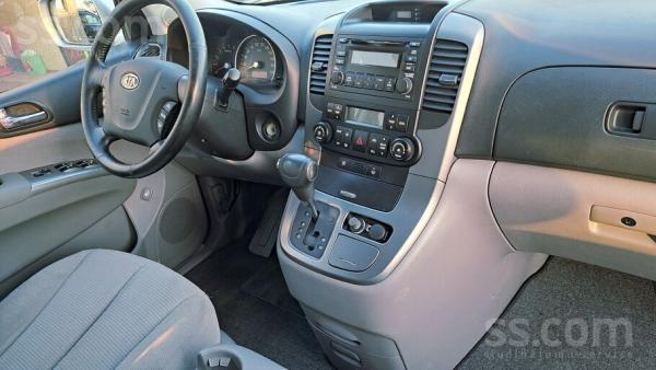 Kia Carnival 2008 in Riga, with an engine capacity of 2.90 L and mileage of 168 thousand km for 3490 €, photo 9 on AUTOMOTO.COM.LV