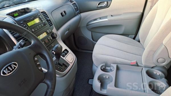 Kia Carnival 2008 Rīga, ar dzinēja tilpumu 2.90 L un nobraukumu 168 tūkst. km par 3490 €, foto 5 vietnē AUTOMOTO.COM.LV