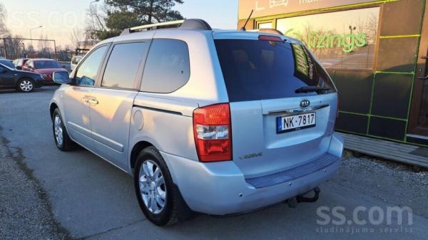 Kia Carnival 2008 Rīga, ar dzinēja tilpumu 2.90 L un nobraukumu 168 tūkst. km par 3490 €, foto 8 vietnē AUTOMOTO.COM.LV