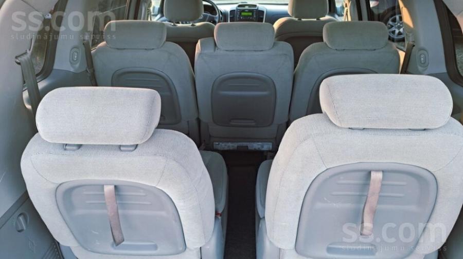 Kia Carnival 2008 Rīga, ar dzinēja tilpumu 2.90 L un nobraukumu 168 tūkst. km par 3490 €, foto 14 vietnē AUTOMOTO.COM.LV