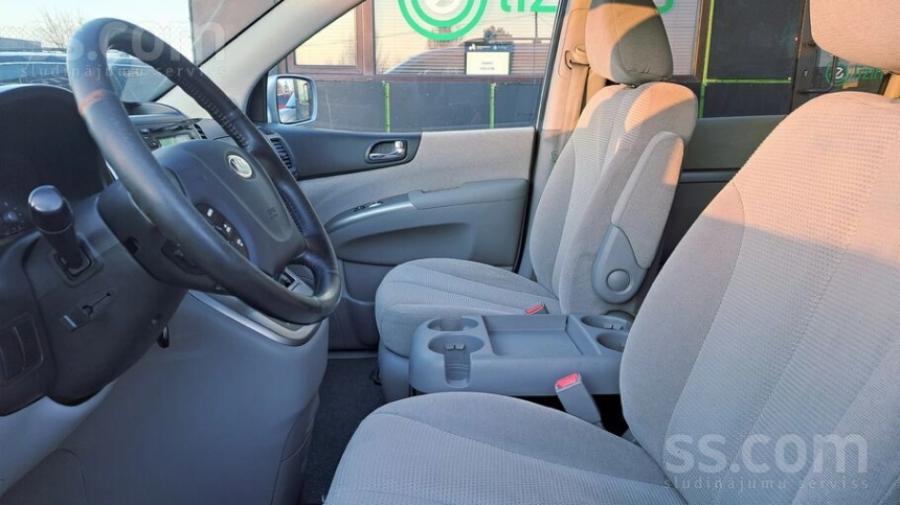Kia Carnival 2008 Rīga, ar dzinēja tilpumu 2.90 L un nobraukumu 168 tūkst. km par 3490 €, foto 23 vietnē AUTOMOTO.COM.LV