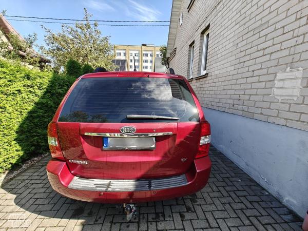 Киа Карнивал 2008 в Каунас, объемом двигателя 2.90 л и пробегом 294 тыс. км за 3300 €, фото 5 на AUTOMOTO.COM.LV