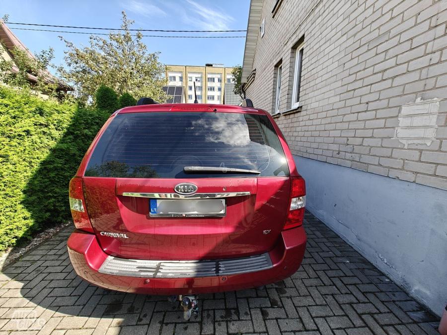 Киа Карнивал 2008 в Каунас, объемом двигателя 2.90 л и пробегом 294 тыс. км за 3300 €, фото 6 на AUTOMOTO.COM.LV
