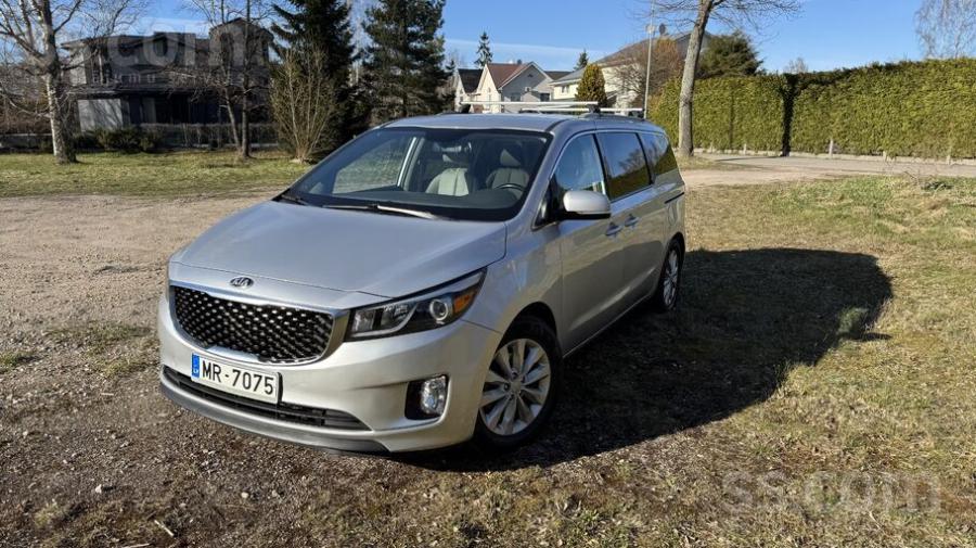 Kia Carnival 2015 in Jurmala, with an engine capacity of 3.30 L and mileage of 174 thousand km for 11200 €, photo 1 on AUTOMOTO.COM.LV
