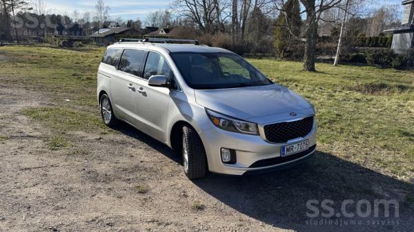 Kia Carnival 2015 in Jurmala, with an engine capacity of 3.30 L and mileage of 174 thousand km for 11200 €, photo 2 on AUTOMOTO.COM.LV