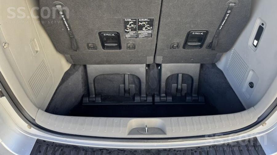 Kia Carnival 2015 in Jurmala, with an engine capacity of 3.30 L and mileage of 174 thousand km for 11200 €, photo 13 on AUTOMOTO.COM.LV