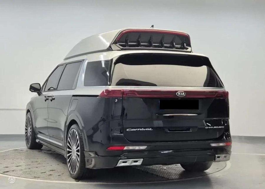 Kia Carnival 2021 Viļņa, ar dzinēja tilpumu 3.47 L un nobraukumu 47 tūkst. km par 49800 €, foto 2 vietnē AUTOMOTO.COM.LV