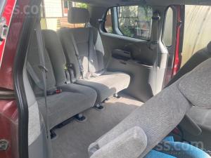 Red Kia Carnival 2006 in Preili, with an engine capacity of 2.90 L and mileage of 159 thousand km for 1900 €, photo 14 on AUTOMOTO.COM.LV