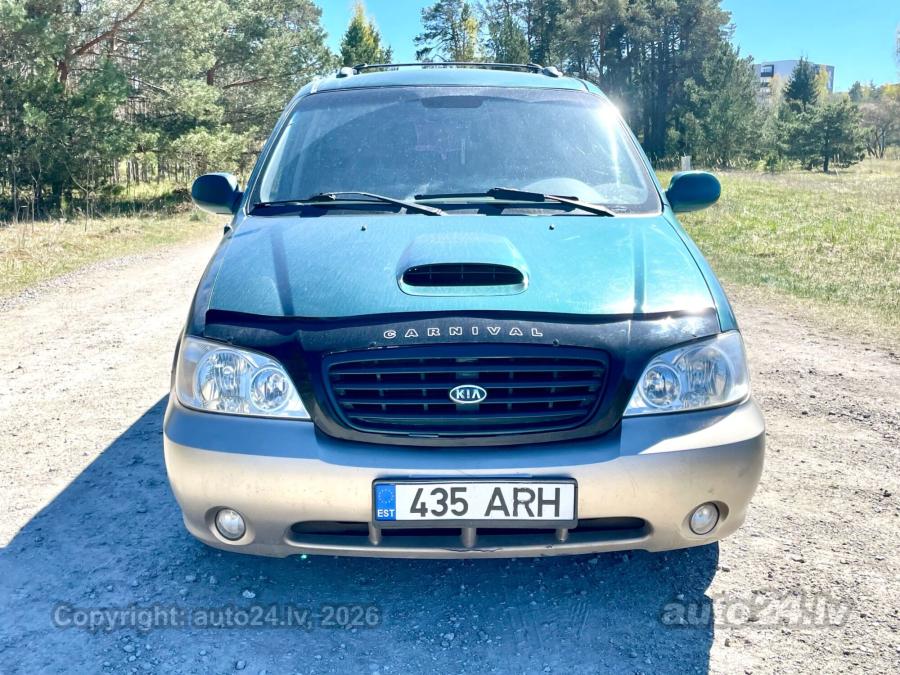Kia Carnival 2002 in Tallinn, with an engine capacity of 2.90 L and mileage of 170 thousand km for 1700 €, photo 8 on AUTOMOTO.COM.LV