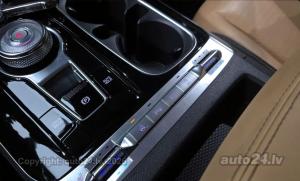 Kia Carnival 2022 Tallina, ar dzinēja tilpumu 2.20 L un nobraukumu 98 tūkst. km par 38880 €, foto 28 vietnē AUTOMOTO.COM.LV