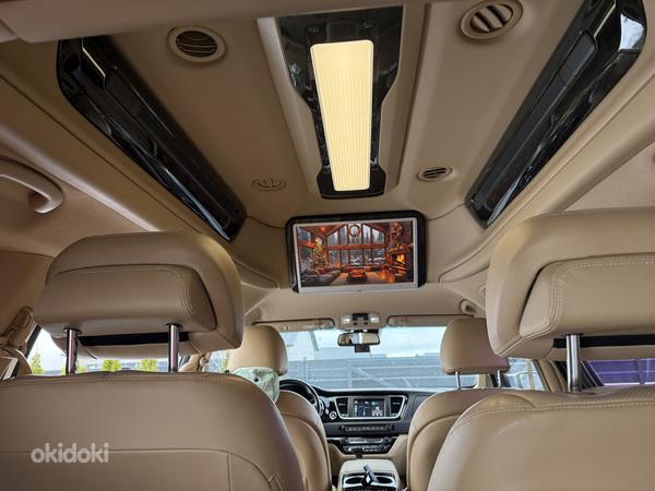 Balts Kia Carnival 2019 Tallina, ar dzinēja tilpumu 2.20 L un nobraukumu 90 tūkst. km par 33000 €, foto 1 vietnē AUTOMOTO.COM.LV