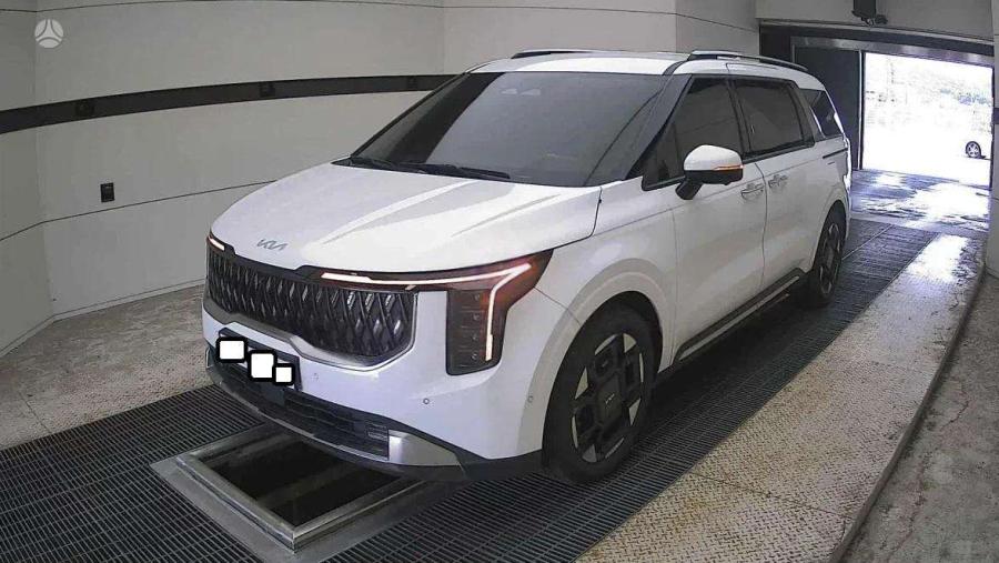 Balts Kia Carnival 2024 Viļņa, ar dzinēja tilpumu 2.15 L un nobraukumu 101 tūkst. km par 40486 €, foto 1 vietnē AUTOMOTO.COM.LV