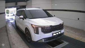 Balts Kia Carnival 2024 Viļņa, ar dzinēja tilpumu 2.15 L un nobraukumu 101 tūkst. km par 40486 €, foto 4 vietnē AUTOMOTO.COM.LV