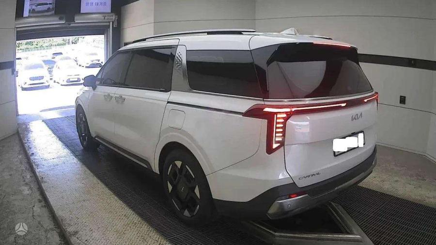Balts Kia Carnival 2024 Viļņa, ar dzinēja tilpumu 2.15 L un nobraukumu 101 tūkst. km par 40486 €, foto 5 vietnē AUTOMOTO.COM.LV