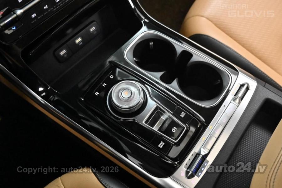 Balts Kia Carnival 2021 Tallina, ar dzinēja tilpumu 2.20 L un nobraukumu 110 tūkst. km par 36880 €, foto 12 vietnē AUTOMOTO.COM.LV