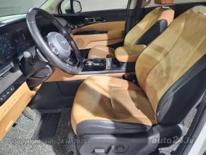 Balts Kia Carnival 2021 Tallina, ar dzinēja tilpumu 2.20 L un nobraukumu 113 tūkst. km par 34880 €, foto 5 vietnē AUTOMOTO.COM.LV