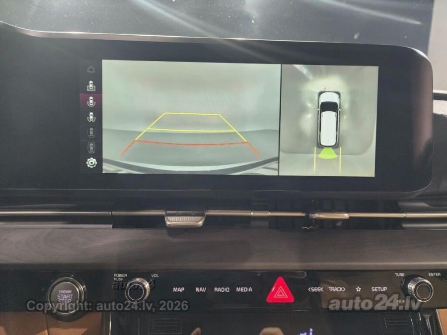 Balts Kia Carnival 2021 Tallina, ar dzinēja tilpumu 2.20 L un nobraukumu 113 tūkst. km par 34880 €, foto 8 vietnē AUTOMOTO.COM.LV