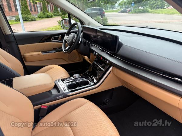 Balts Kia Carnival 2022 Tallina, ar dzinēja tilpumu 2.20 L un nobraukumu 164 tūkst. km par 33800 €, foto 9 vietnē AUTOMOTO.COM.LV