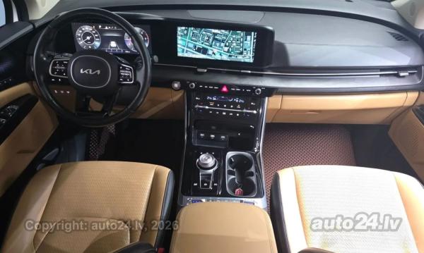 Белый Киа Карнивал 2022 в Таллин, объемом двигателя 2.20 л и пробегом 119 тыс. км за 37880 €, фото 6 на AUTOMOTO.COM.LV
