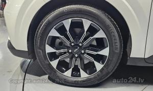 Balts Kia Carnival 2022 Tallina, ar dzinēja tilpumu 2.20 L un nobraukumu 88 tūkst. km par 39880 €, foto 23 vietnē AUTOMOTO.COM.LV