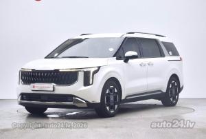 Balts Kia Carnival 2023 Tallina, ar dzinēja tilpumu 2.20 L un nobraukumu 73 tūkst. km par 48500 €, foto  vietnē AUTOMOTO.COM.LV