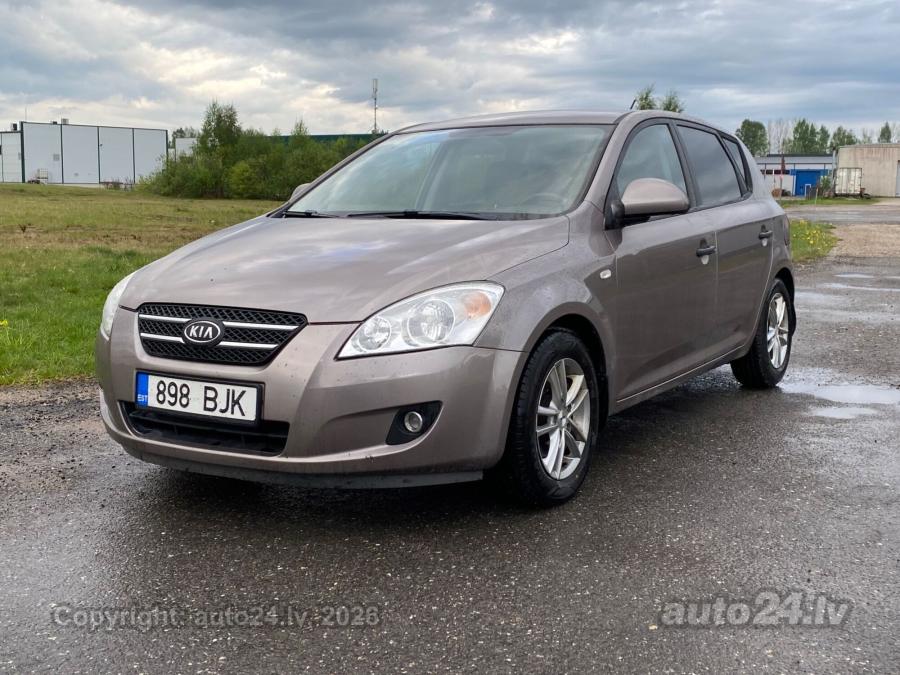 Beige Kia Ceed 2008 in Tartu, with an engine capacity of 1.60 L and mileage of 231 thousand km for 2490 €, photo 1 on AUTOMOTO.COM.LV